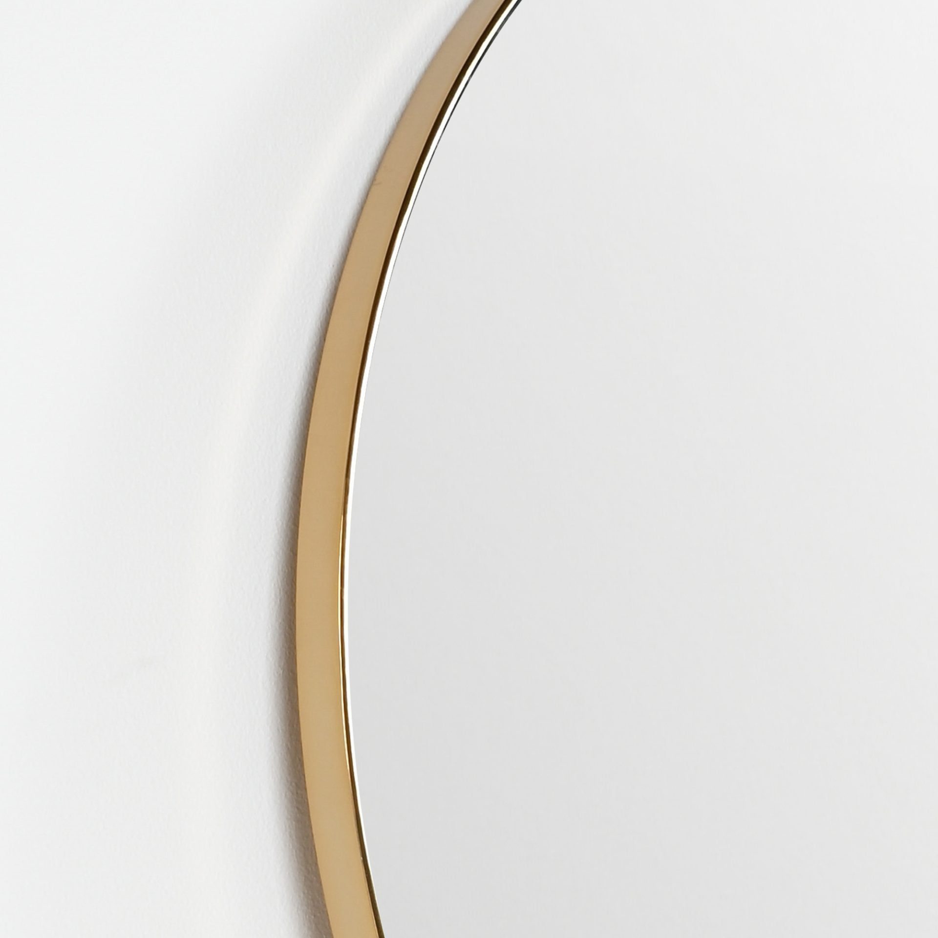 Gold Round mirror