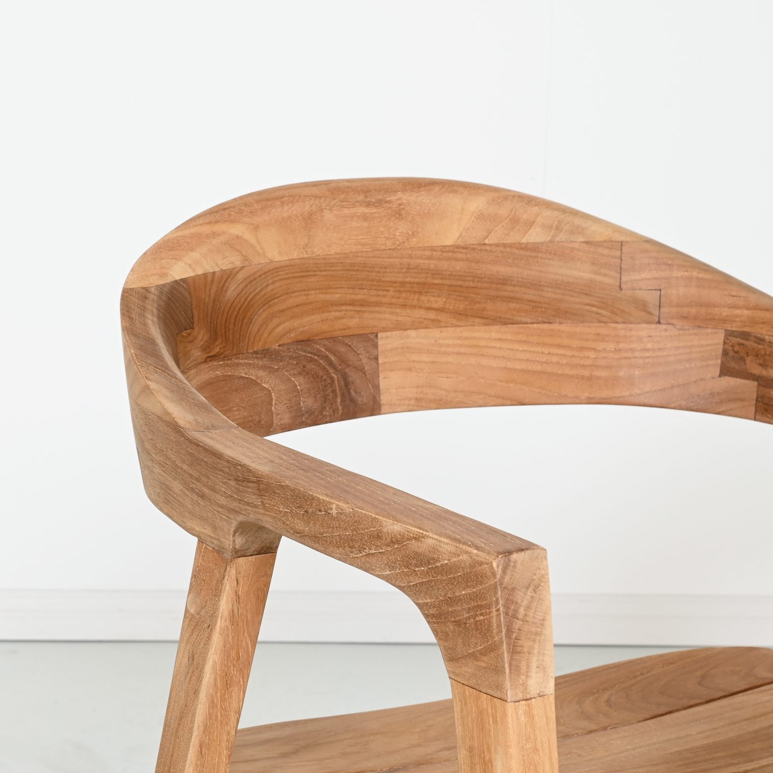 Wood outdoor dining chair