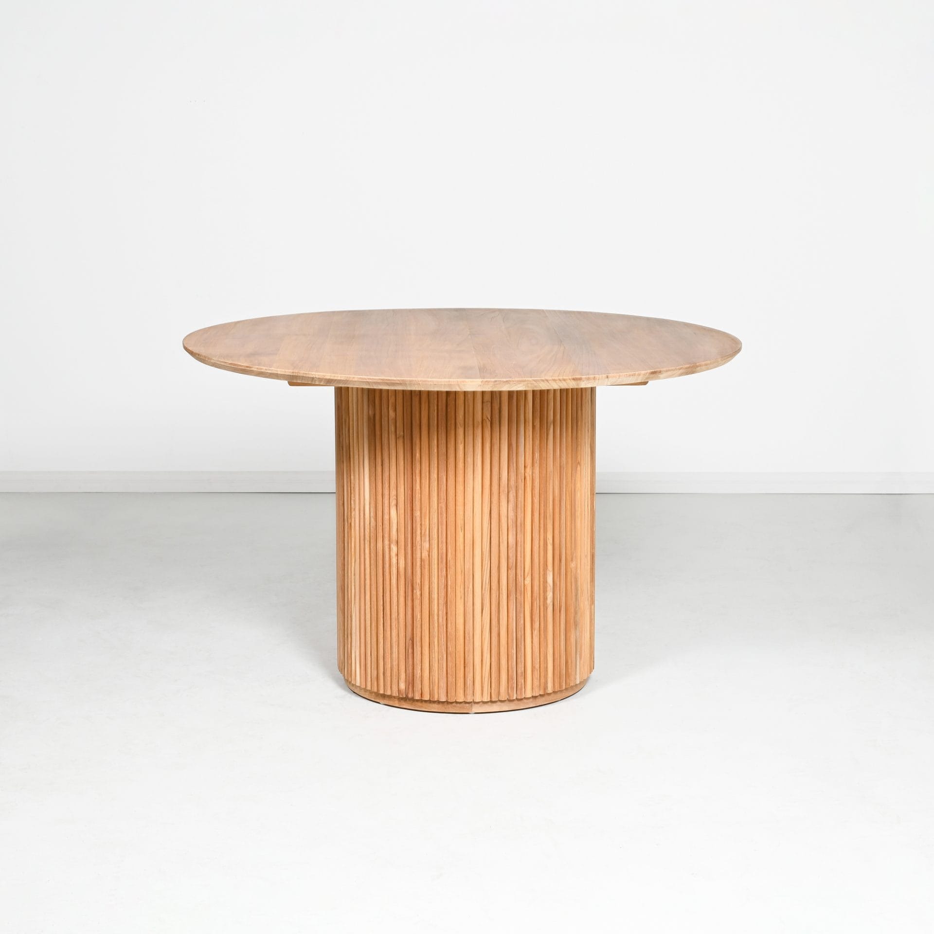 Wood round dining table