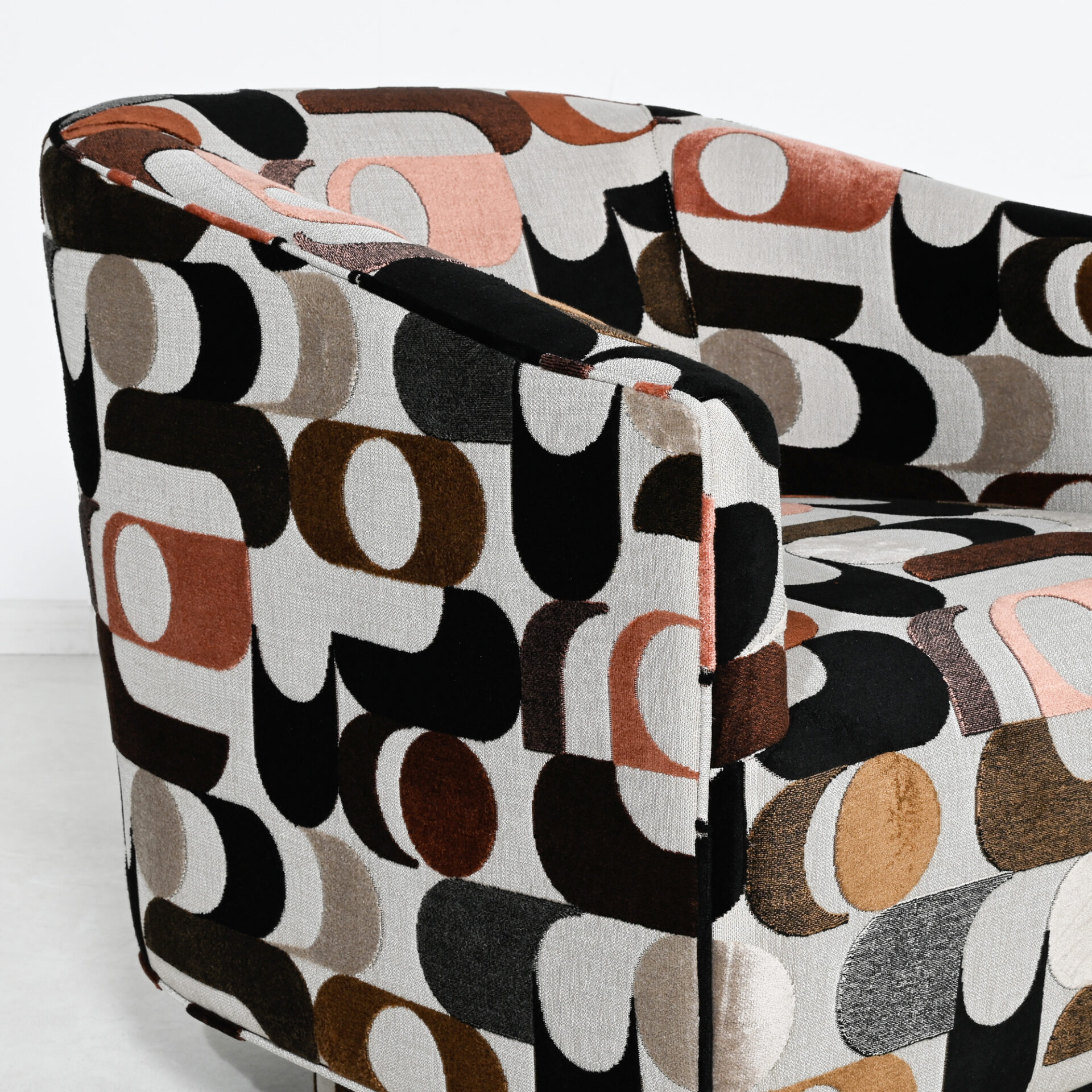 Vintage patterned Swivel Chair